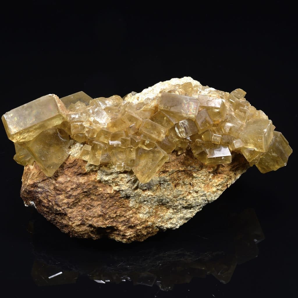 Barytine, Châtelguyon, Puy-de-Dôme, France.