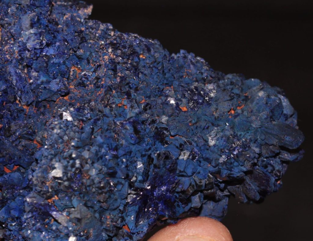 Chessylite (cristaux d'azurite), mine de Chessy, près de Lyon, Rhône.