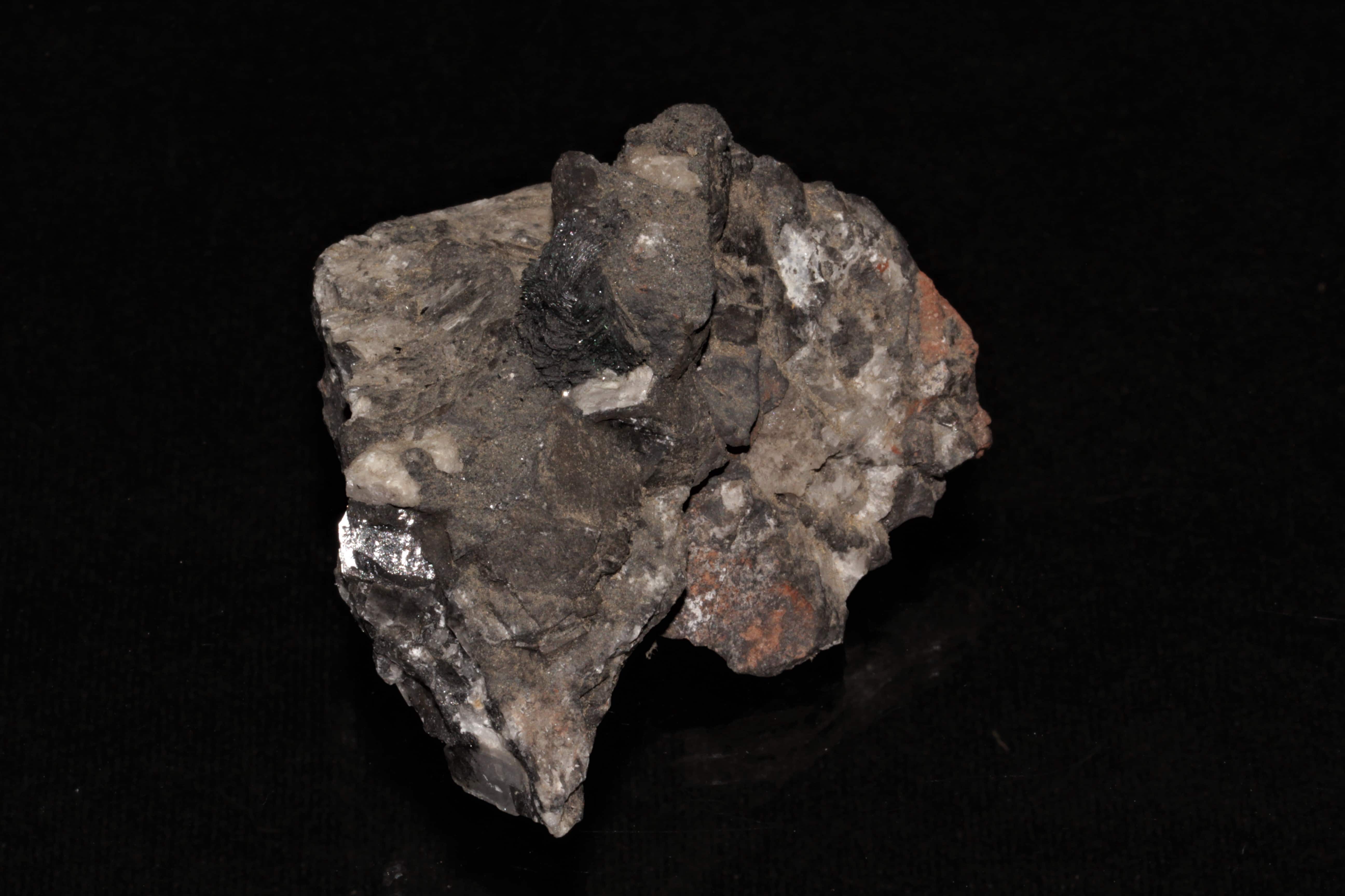 Crednérite, Merehead quarry, Shepton Mallet, Bristol, Angleterre.