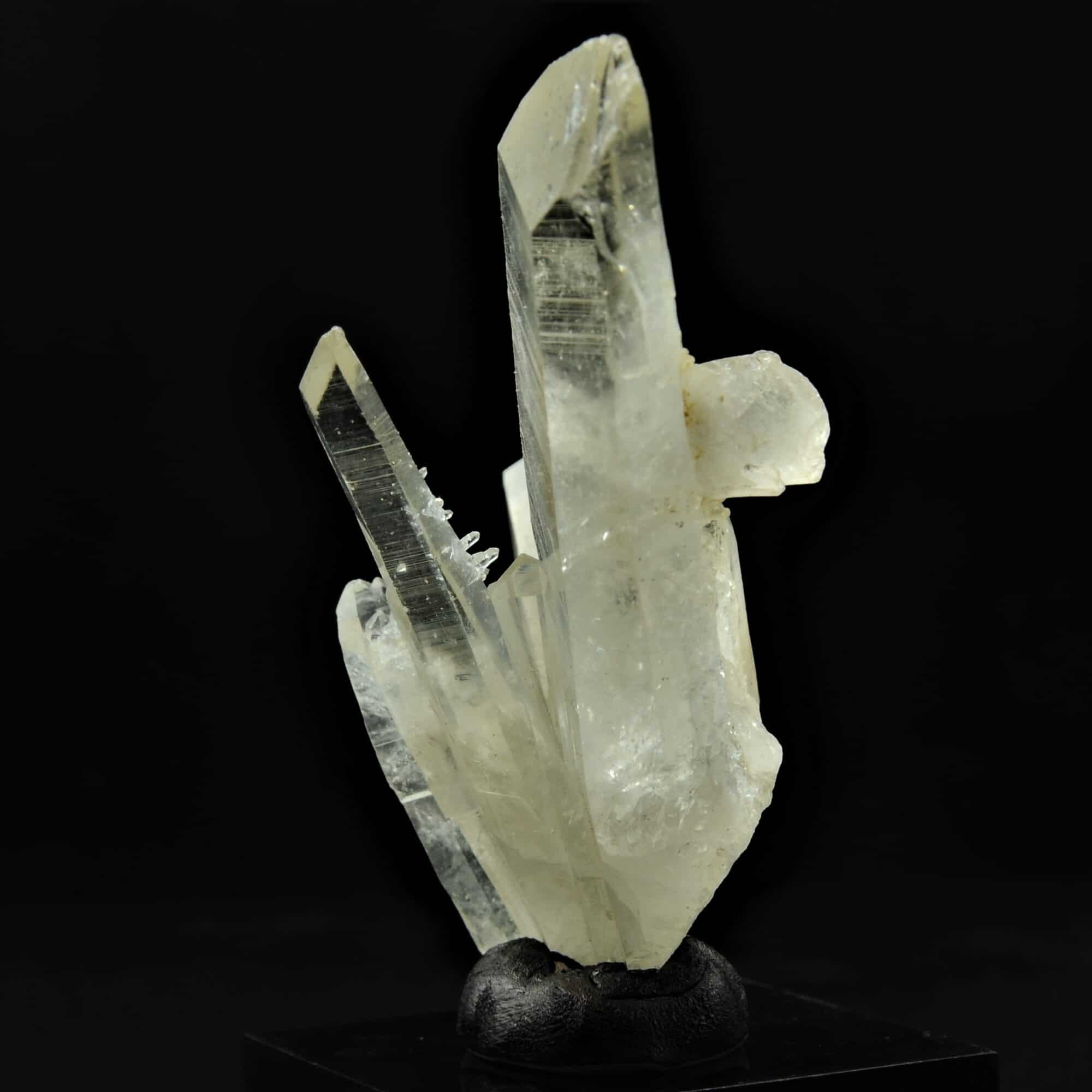 Quartz en macle du Japon (de la Gardette), Les Halles, Vaulnaveys, Isère.