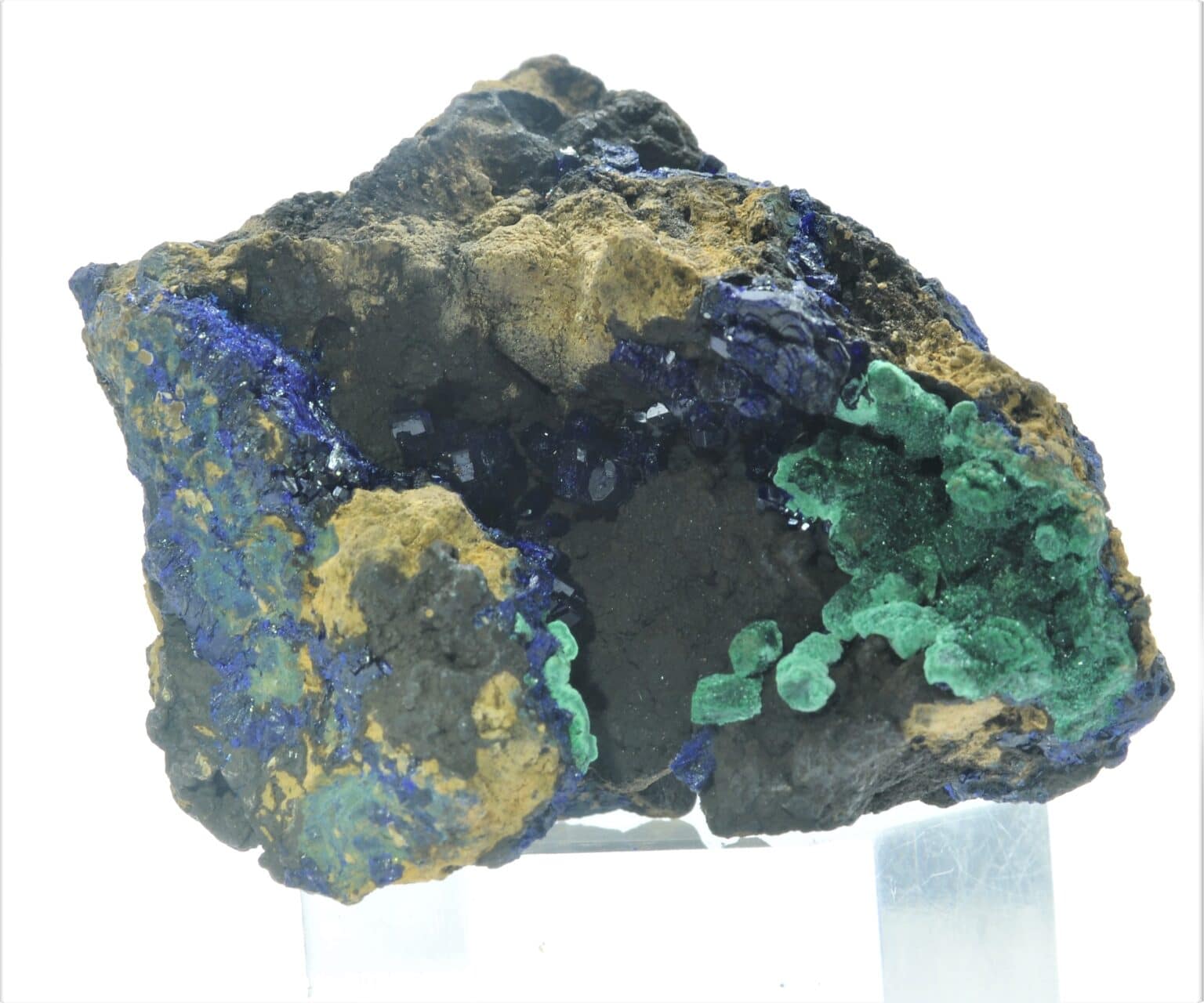 Chessylite (Azurite) et Malachite, Mines de Chessy, Rhône.